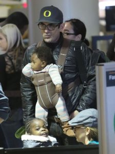 Frances Burrell and Greta Burrell: How old are Ty Burrell's daughters ...