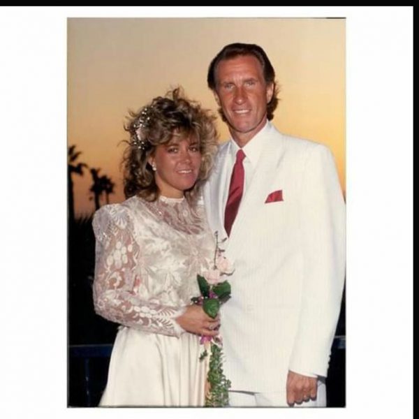 Paula Vasu: What happened to Bill Medley's Wife - Dicy Trends