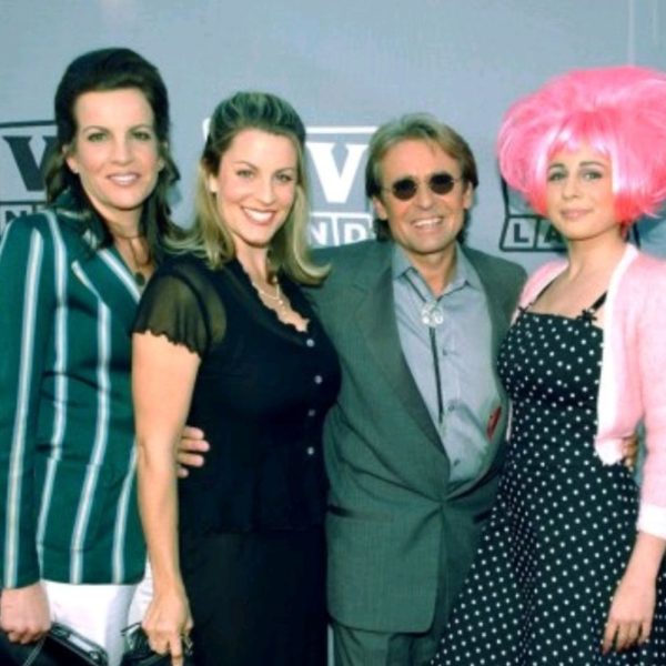 Talia Elizabeth Jones: Everything About Davy Jones' Daughter - Dicy Trends