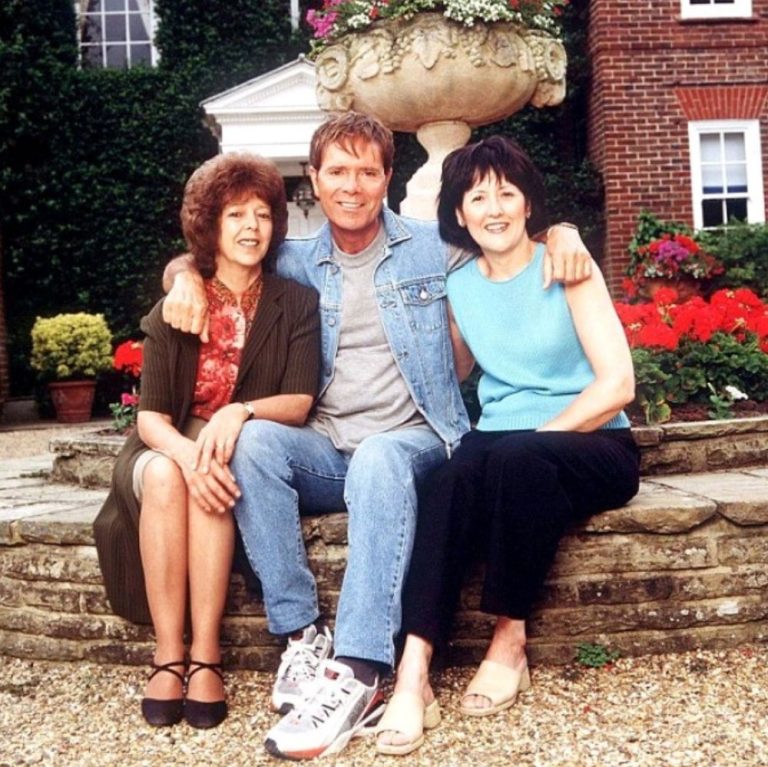 Donella Webb: What Happened To Cliff Richard's Sister? - Dicy Trends