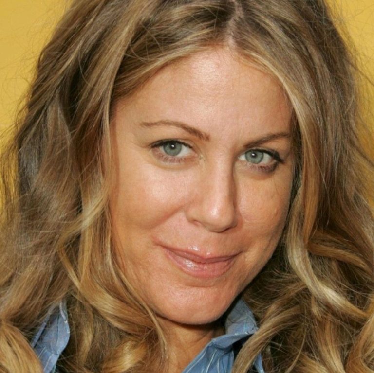 Jayne Centre Klein: Where Is Calvin Klein's Ex-wife Now? - Dicy Trends