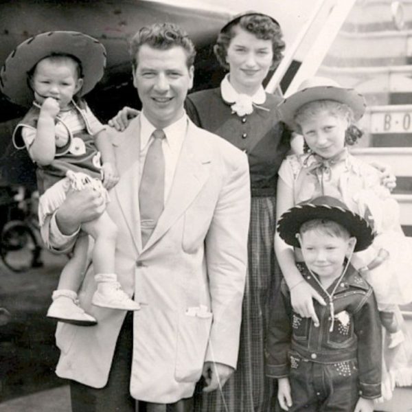 Blossom Murray: What Happened To Max Bygraves' Wife? - Dicy Trends
