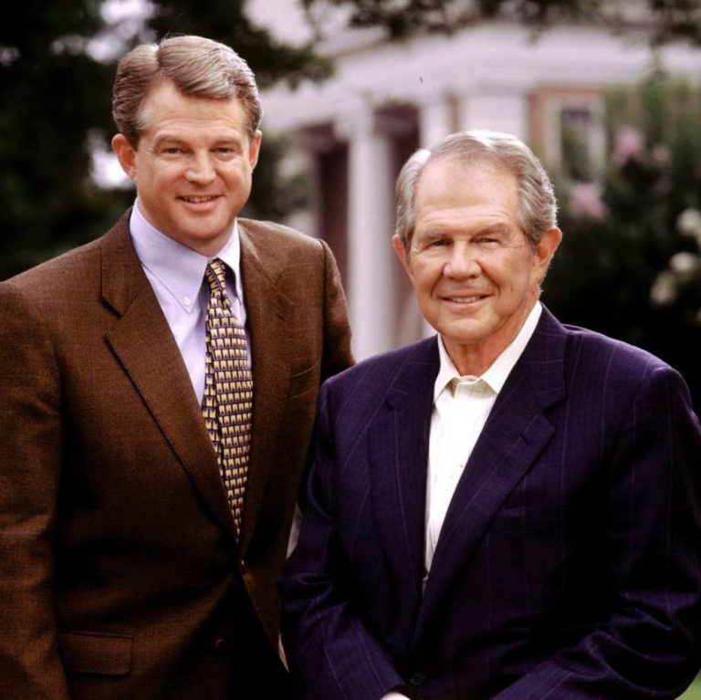 Gordon P. Robertson: Wife, Children and Everything About Pat Robertson ...