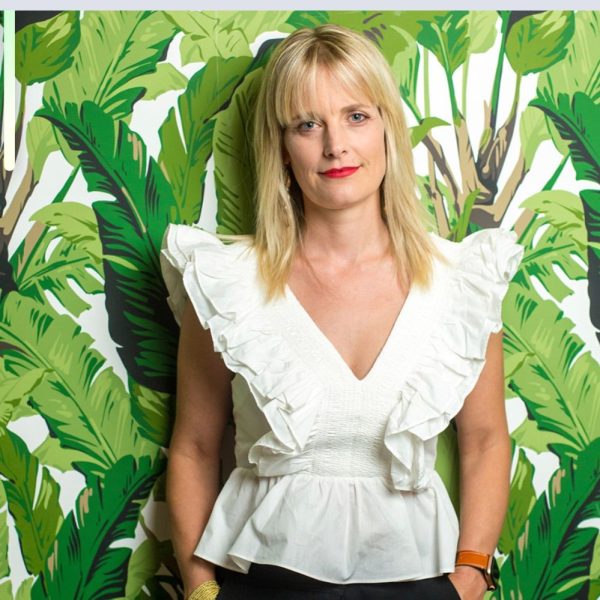 Sophie McCallum: Where is David McCallum's daughter now? - Dicy Trends