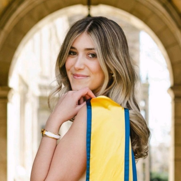 Lily Horton: Everything About Peter Horton's Daughter - Dicy Trends