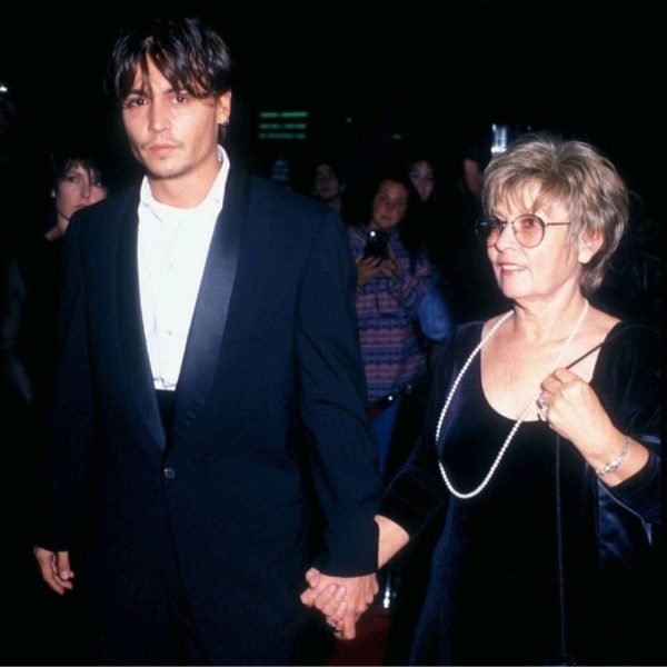 Betty Sue Palmer: What Happened To Johnny Depp's Mother? - Dicy Trends