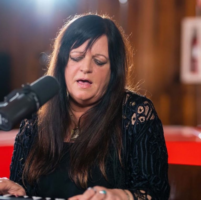 Jennifer Eddy: Who is Jessi Colter and Duane Eddy's daughter? - Dicy Trends