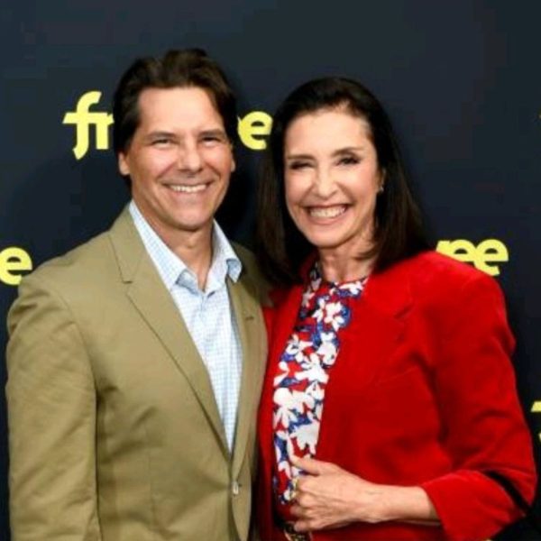 Chris Ciaffa: Who Is Mimi Rogers' Husband? - Dicy Trends