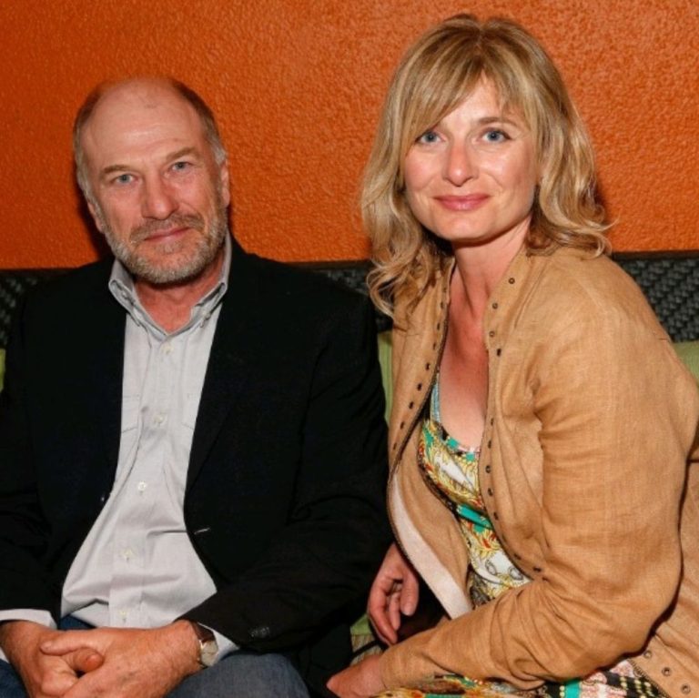 Kim Phillips: Who Is Ted Levine's Wife? - Dicy Trends