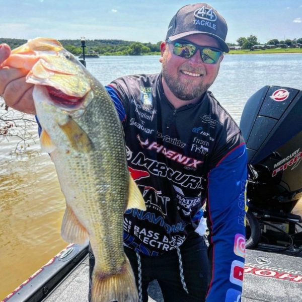 Miles Burghoff: Who Is Gary Burghoff's Son? - Dicy Trends